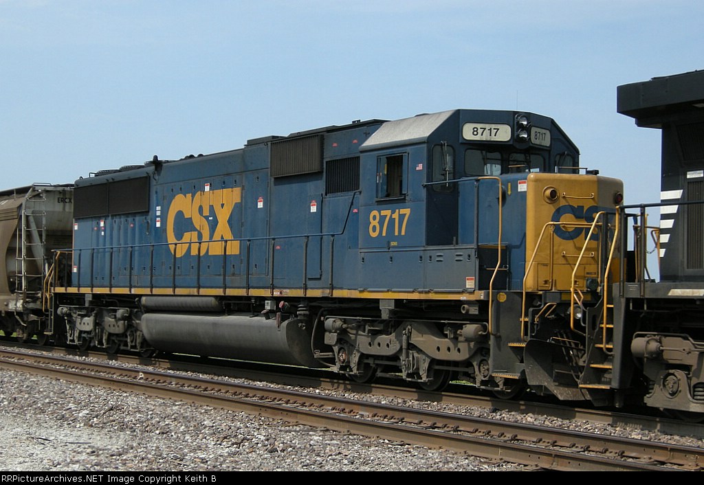 CSX 8717
